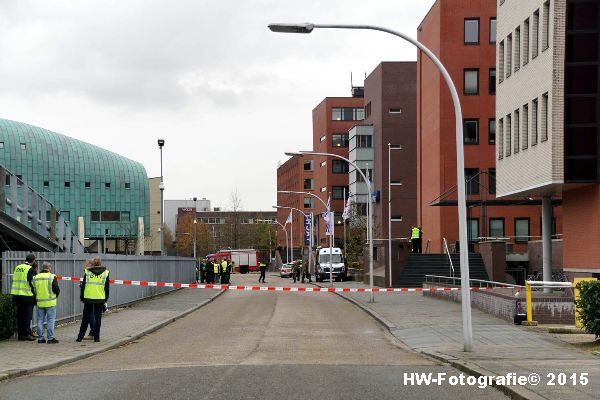Verdacht pakketje aangetroffen bij IND Zwolle - HW-Fotografie
