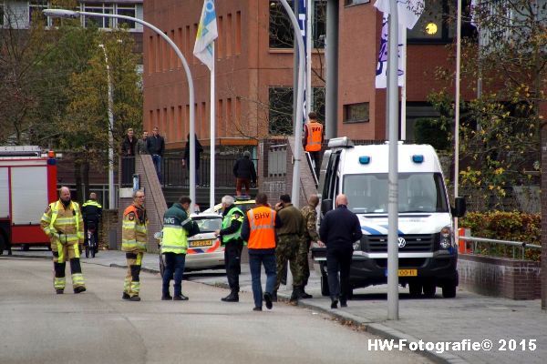 Verdacht pakketje aangetroffen bij IND Zwolle - HW-Fotografie