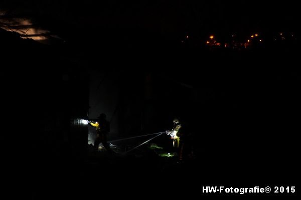 Schuur verwoest door brand aan Geldersedijk - HW-Fotografie