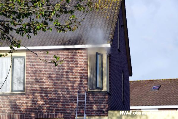 Brand in slaapkamer van woning aan Weesboom - HW-Fotografie