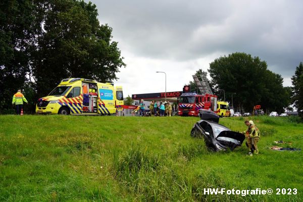 Automobilist belandt in greppel na onwelwording op N334 - HW-Fotografie