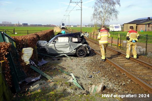 Trein botst op auto op overweg Sonnenbergweg - HW-Fotografie