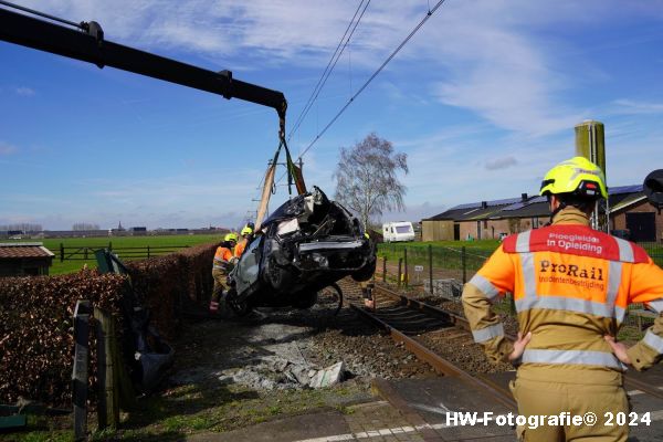 Trein botst op auto op overweg Sonnenbergweg - HW-Fotografie