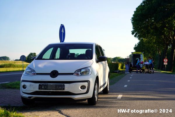 Fietsster gewond na botsing met auto op Zwartsluizerweg - HW-Fotografie
