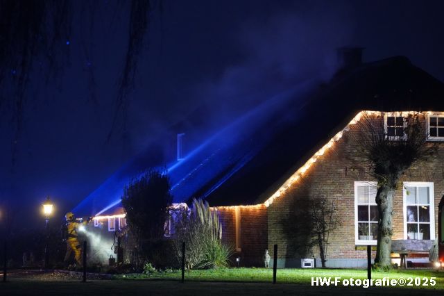 Brand in rietgedekte woning aan Zandvoortweg te Hasselt - HW-Fotografie
