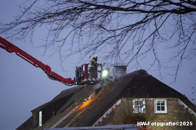 Brand in rietgedekte woning aan Zandvoortweg te Hasselt - HW-Fotografie